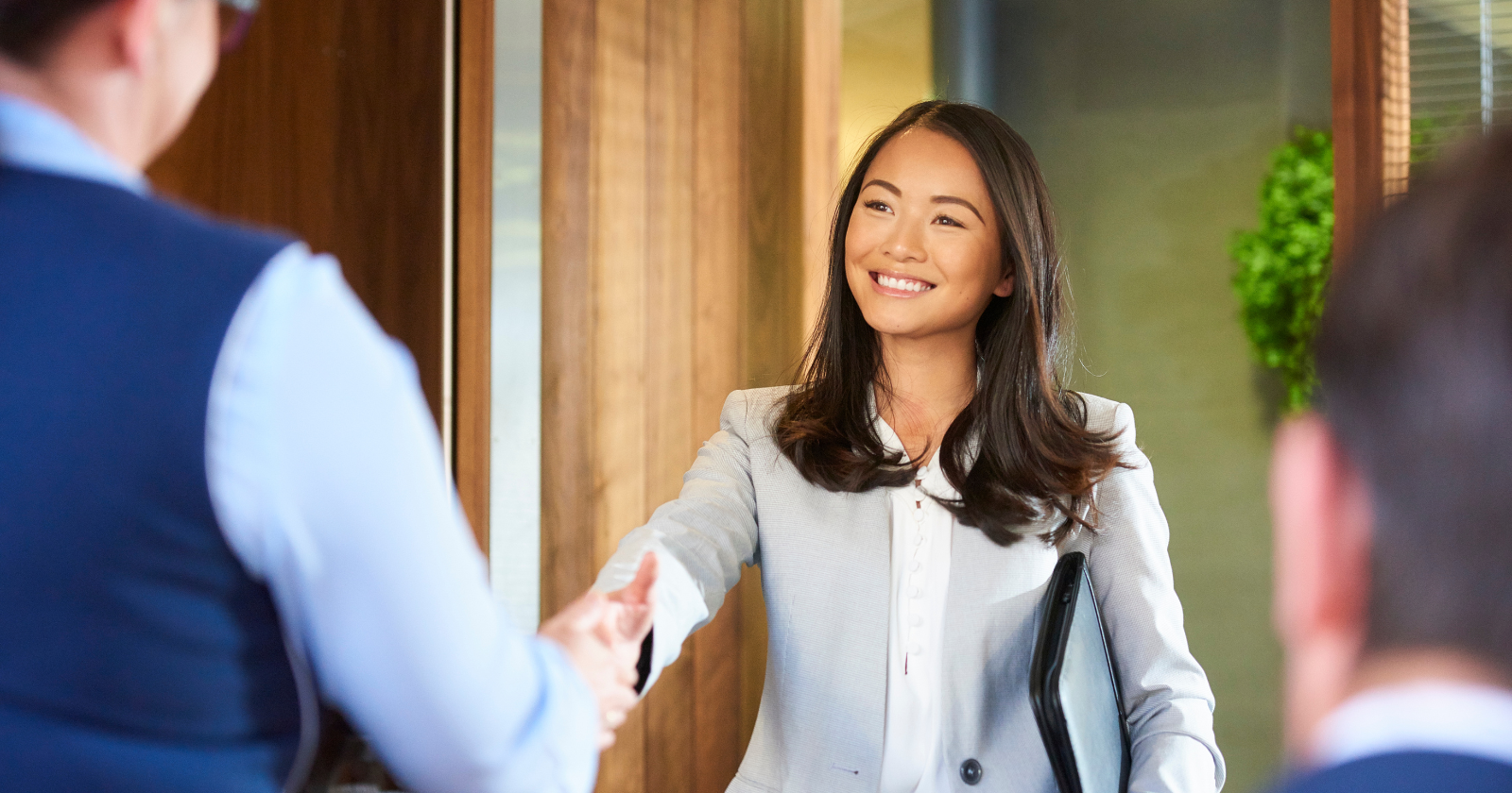 9 qualities that immediately make people respect you when you first ...