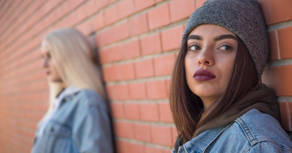 9 subtle signs that a person is distancing themselves from you ...