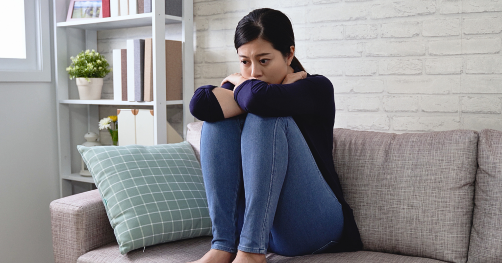 If you recognize these 8 signs, you tend to run away from your problems ...