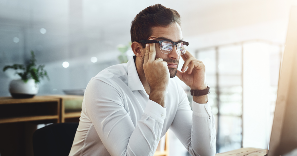 10 signs you're a genuinely smart person, according to psychology